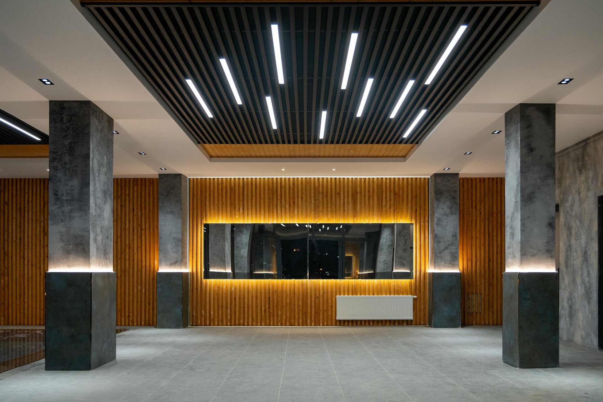 Best Commercial Office Lighting: Office Building Lighting Solutions